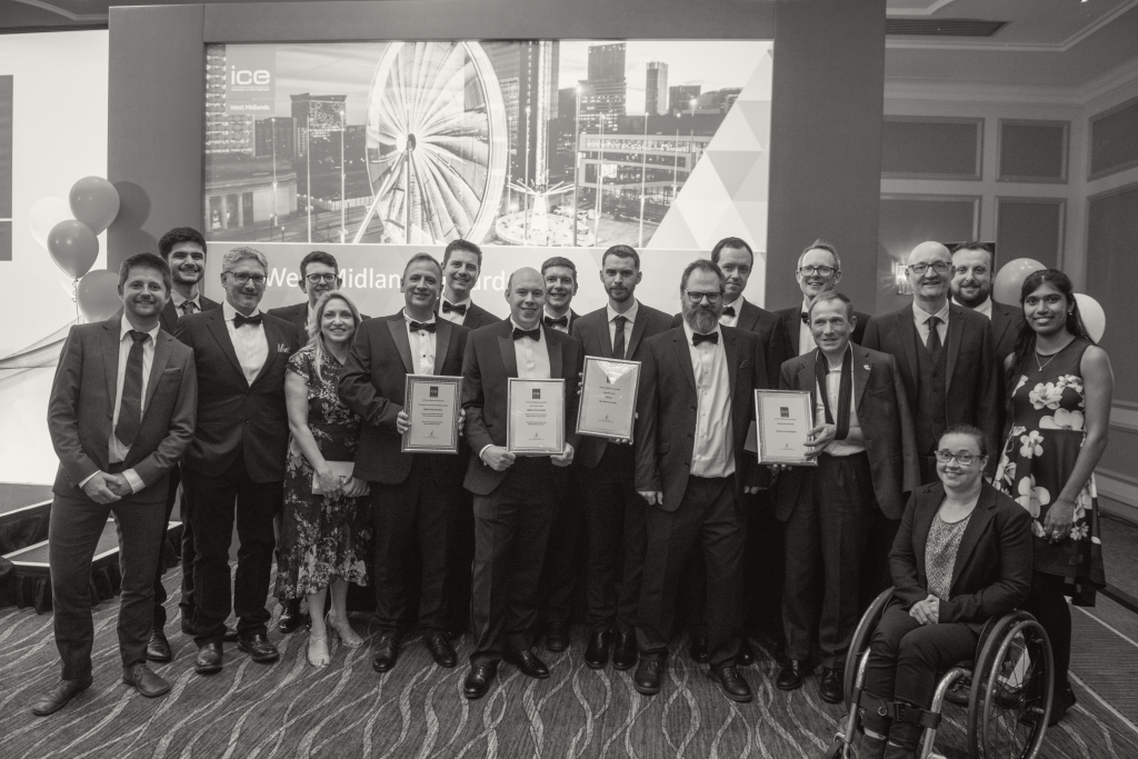 Tony Gee Triumphs at Annual Awards Ceremony, Winning Prestigious Awards ...